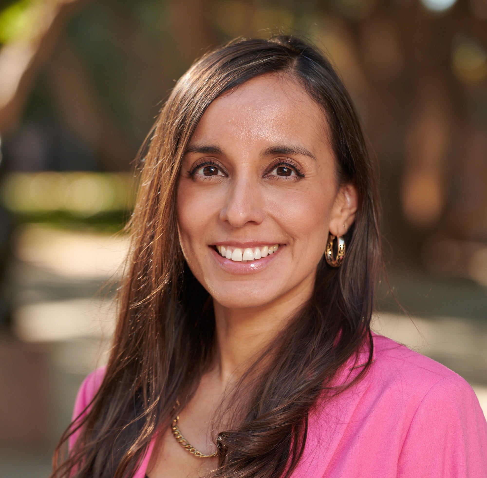 Angie Denisse Otiniano Verissimo - UCLA Teaching & Learning Center